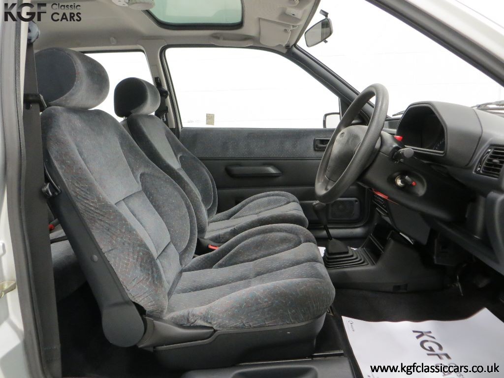 The Top of the Final Fiesta Classic Range, a Ford Fiesta Mk3 Cabaret ...
