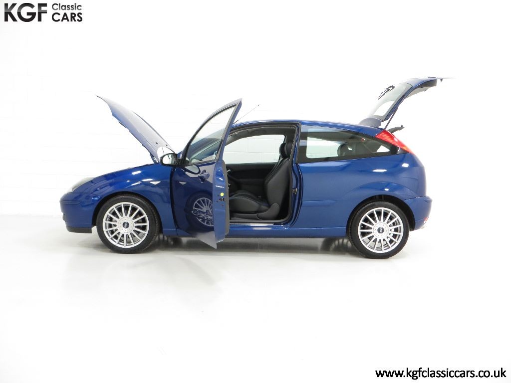 A Preserved Ford Focus ST170 with 39,969 Miles and Full Ford History ...