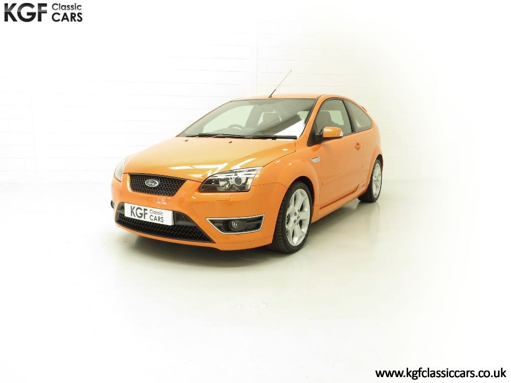 A Striking Ford Focus ST225 with 18,320 Miles One Owner and Full Ford ...