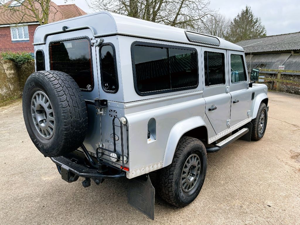superb 2009 Defender 110 TDCi XS station wagon 7 seater For Sale ...