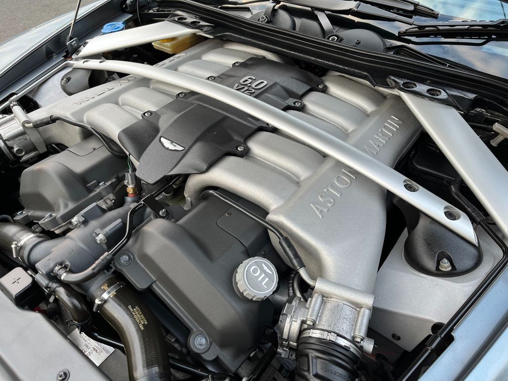 2007 ASTON MARTIN DB9 6.0 V12 SPORTS PACK MANUAL (Just 16,000 miles ...