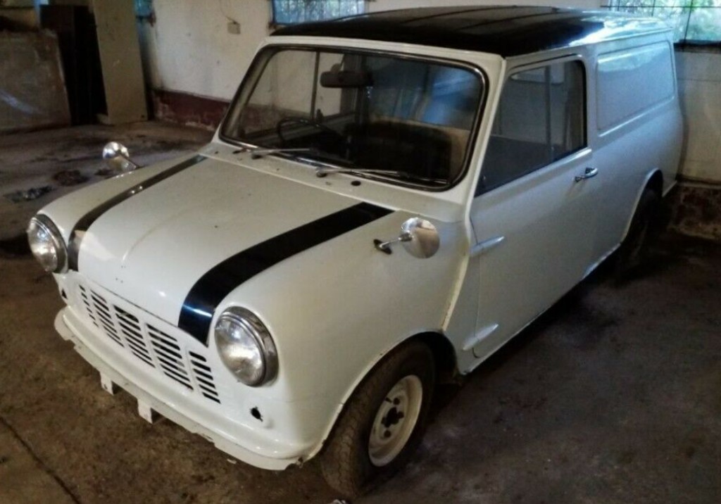 Mini Van 1977 1000cc Minivan For Sale | Classic Cars and Campers