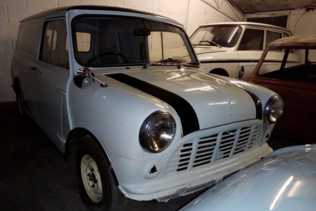 Mini Van 1977 1000cc Minivan For Sale | Classic Cars and Campers