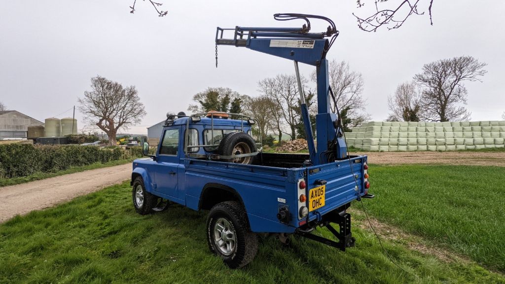 LAND ROVER DEFENDER 110 COUNTY TD5 15P HI-CAPACITY PICK UP 2005 WITH ...
