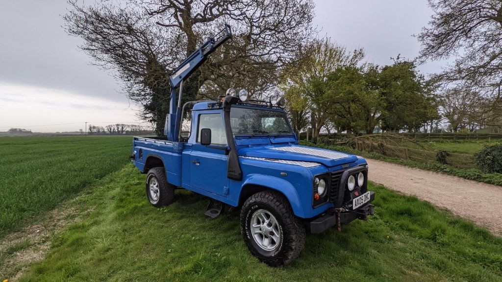 LAND ROVER DEFENDER 110 COUNTY TD5 15P HI-CAPACITY PICK UP 2005 WITH ...