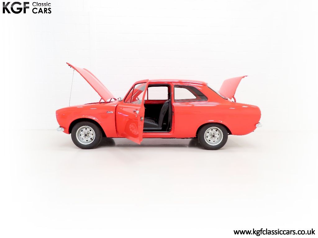 A Rare Alloy Block Engine AVO Mk1 Ford Escort RS1600 with Incredible ...