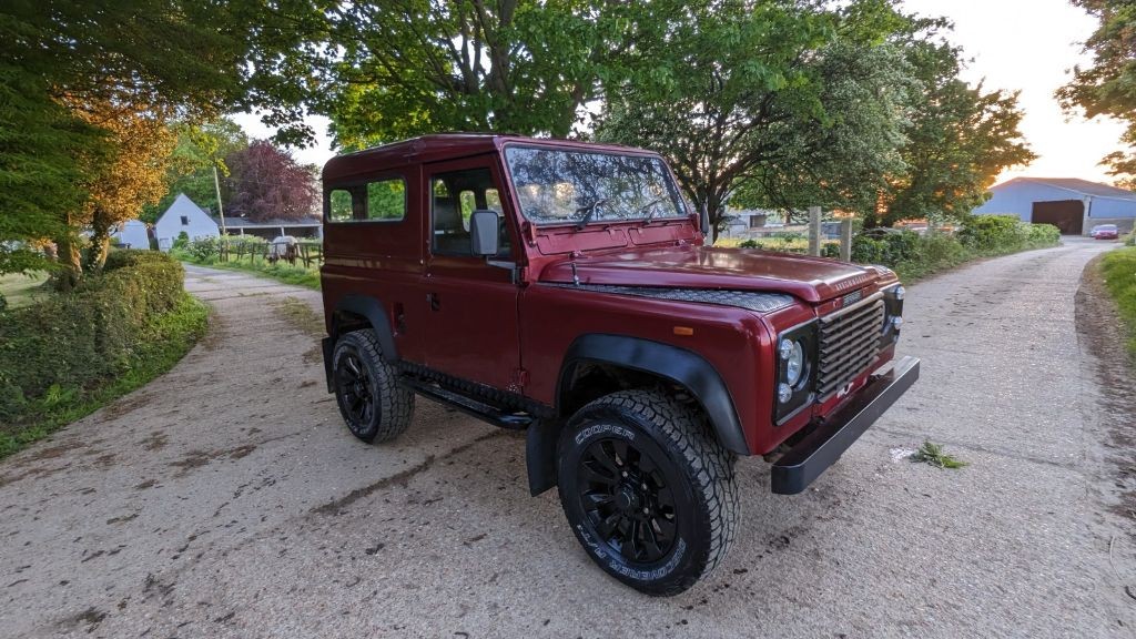Land Rover Defender 90 automatic. 1986 "The Legend " #595 For Sale ...
