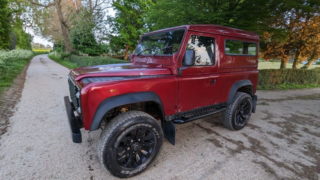 Land Rover Defender 90 automatic. 1986 "The Legend " #595 For Sale ...
