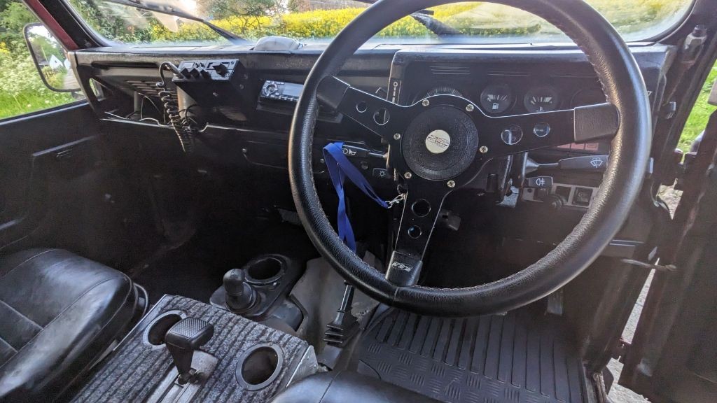 Land Rover Defender 90 automatic. 1986 "The Legend " #595 For Sale ...