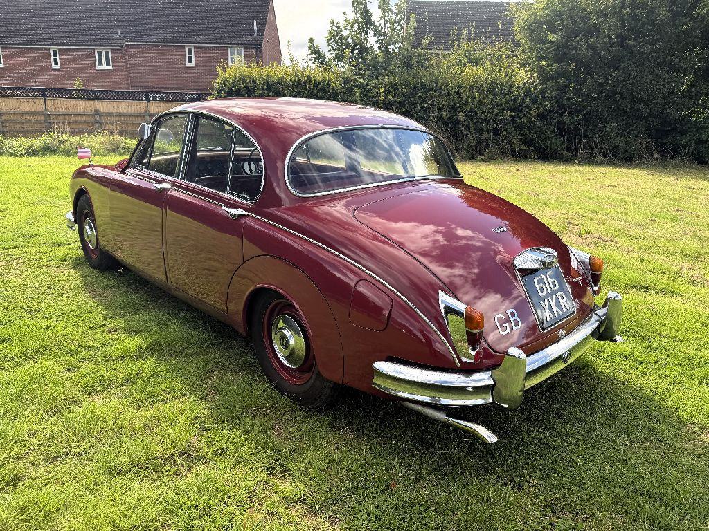 1963 Daimler 2 1/2 litre V8 auto - older restoration but still lovely ...