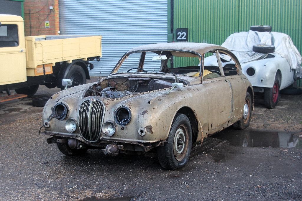 1963 Jaguar MK2 3.4 For Restoration - With Rolling Shell! For Sale ...